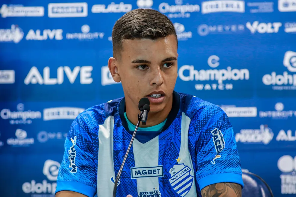 Eduardo, Kevin, Marcinho e Popó devem deixar o CSA