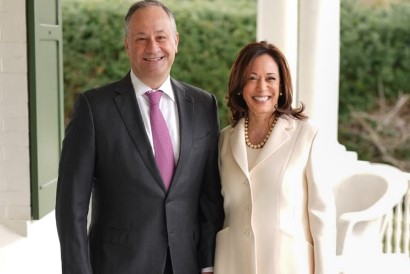 Saiba quem é Doug Emhoff, que pode ser o “primeiro-damo” dos EUA