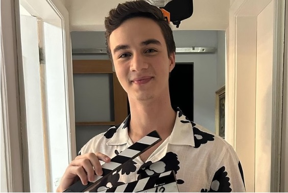 Ex-ator mirim da Globo abandonou a academia após crises de ansiedade