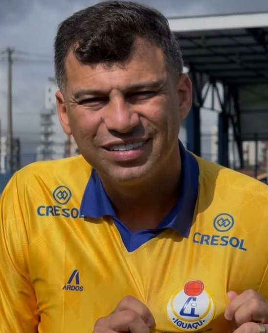 Neto Baiano foi anunciado em clube da segunda divisão do Campeonato ...