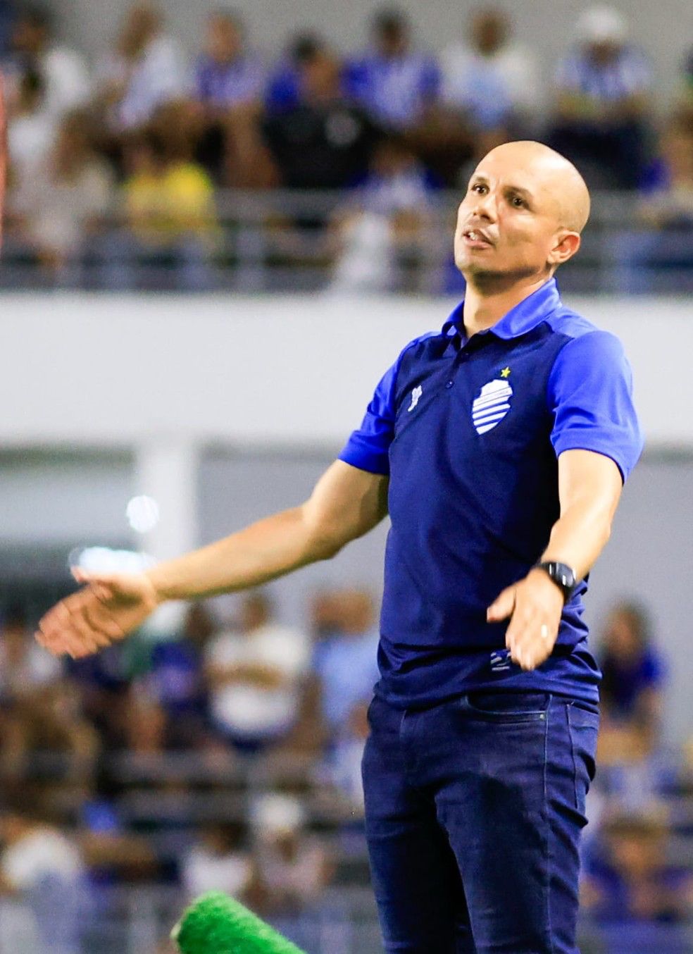 CSA anuncia saída do técnico Higo Magalhães após 55 jogos no comando da ...