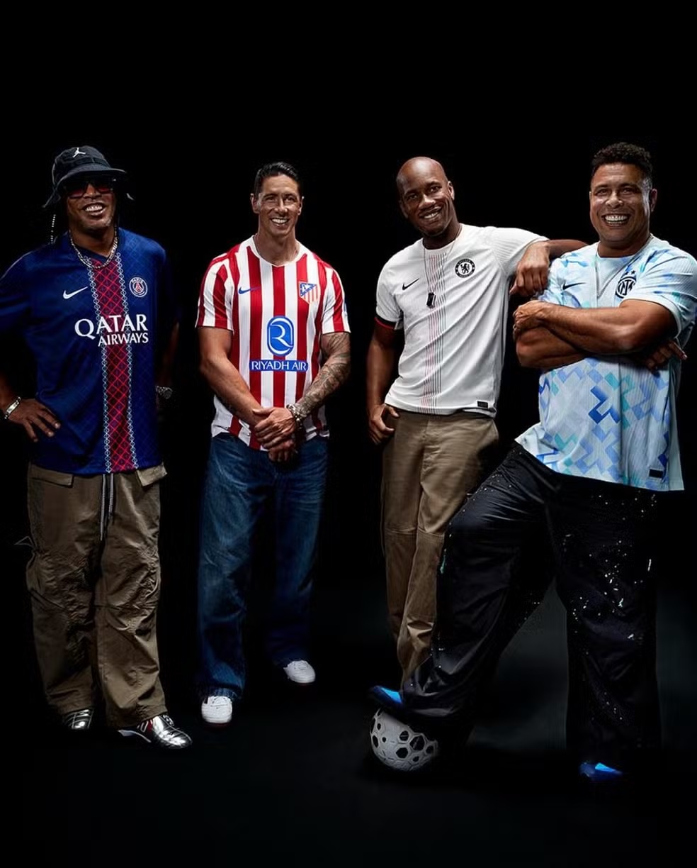 Ronaldinho, Fernando Torres, Fenômeno e Drogba se unem em lançamento