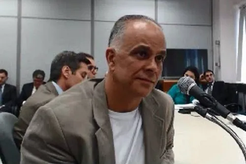 Ligação do PT ao PCC foi denunciada por Marcos Valério, operador do ...