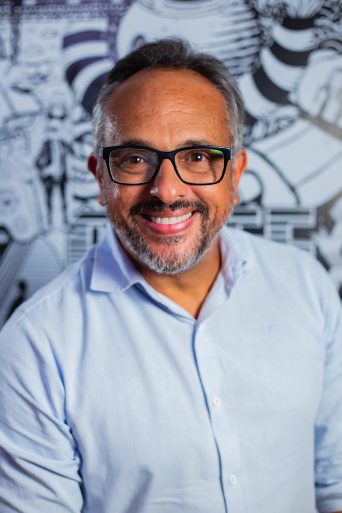 Novo livro de Hermann Fernandes acerta ao refletir sobre pandemia e ...