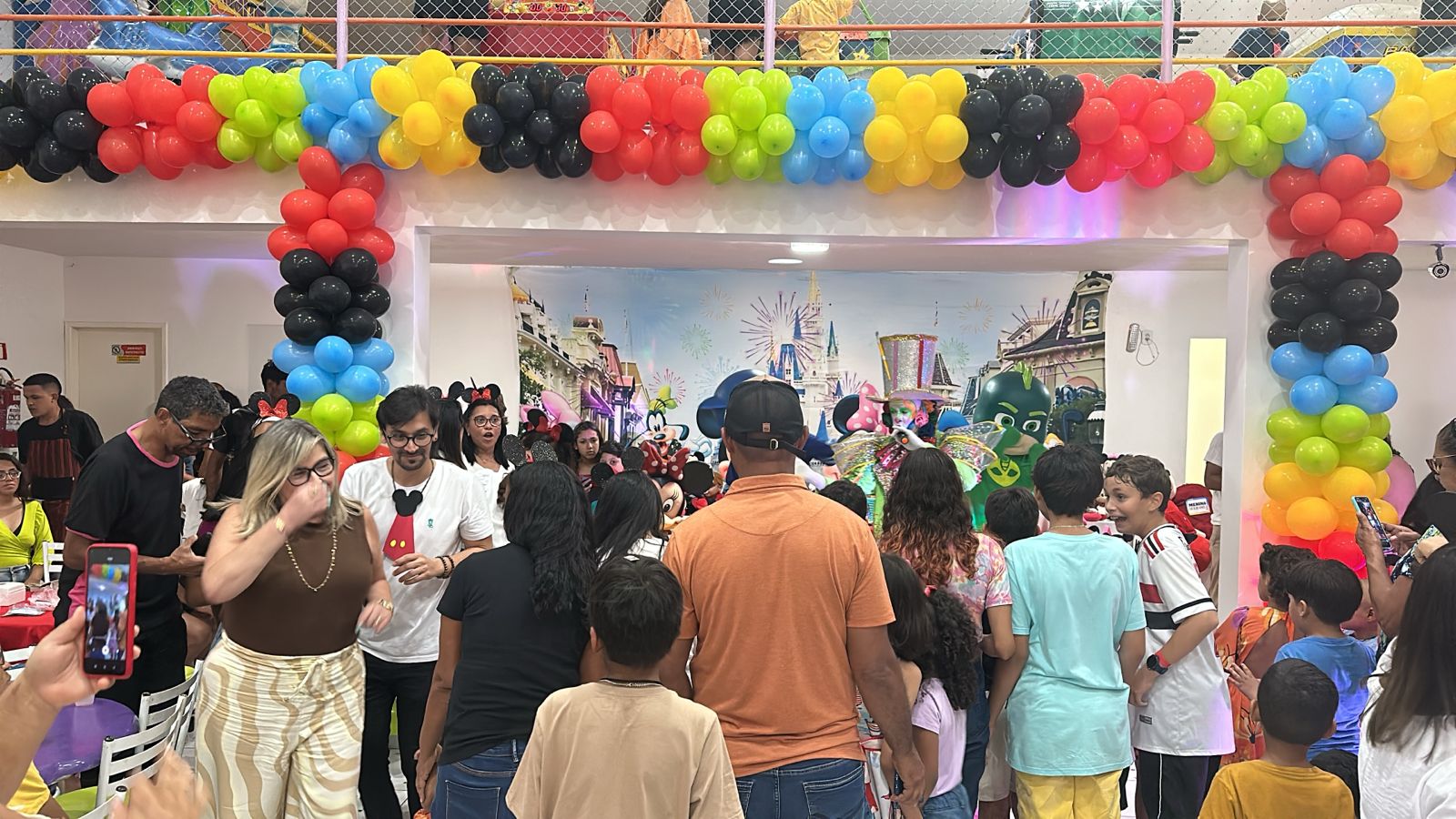 Família Apala realiza evento em comemoração ao Mês das Crianças