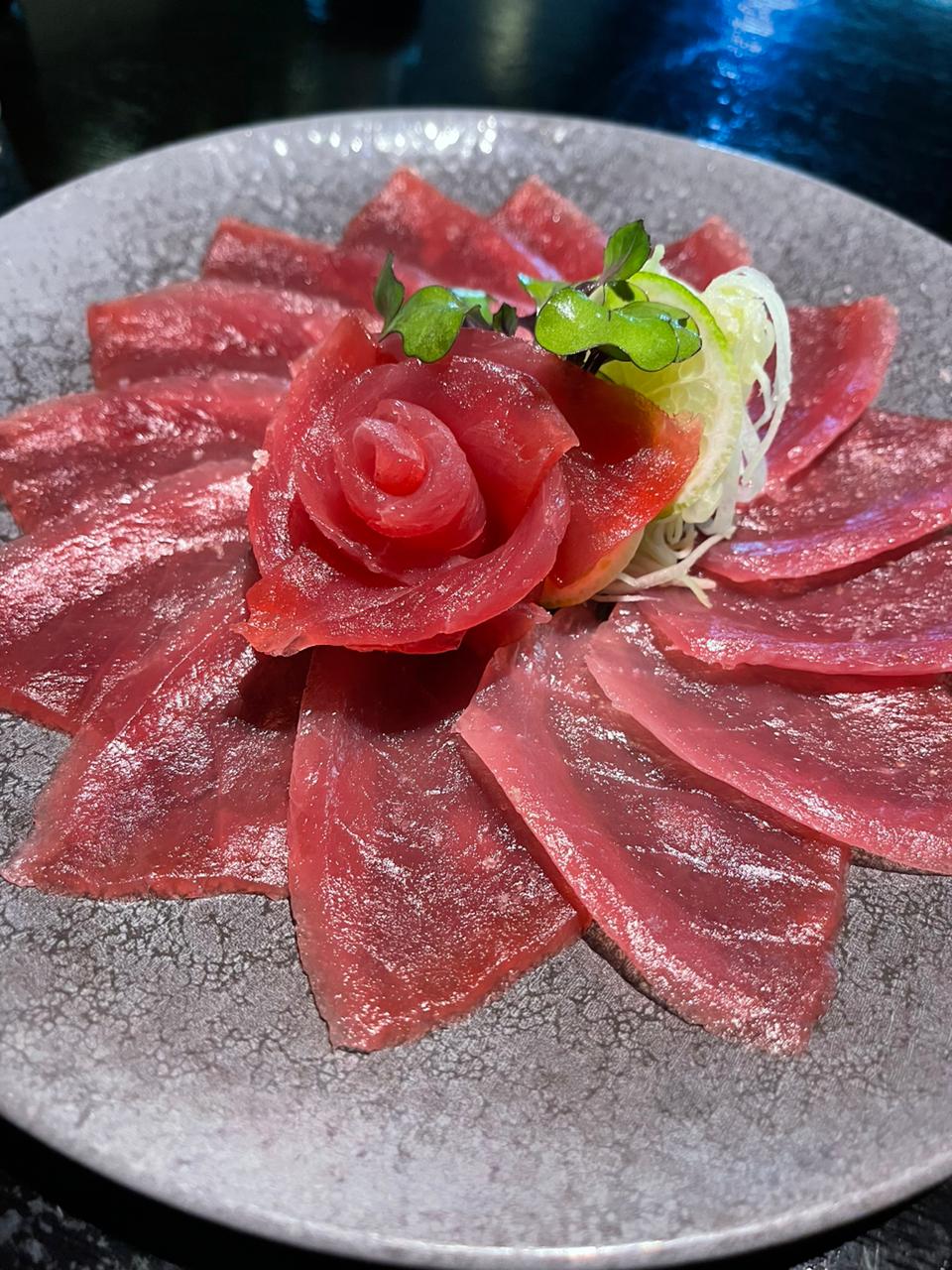 Atum Yellowfin Export 1+ no Yama Experience: Descubra a Experiência Única da Culinária Japonesa ...